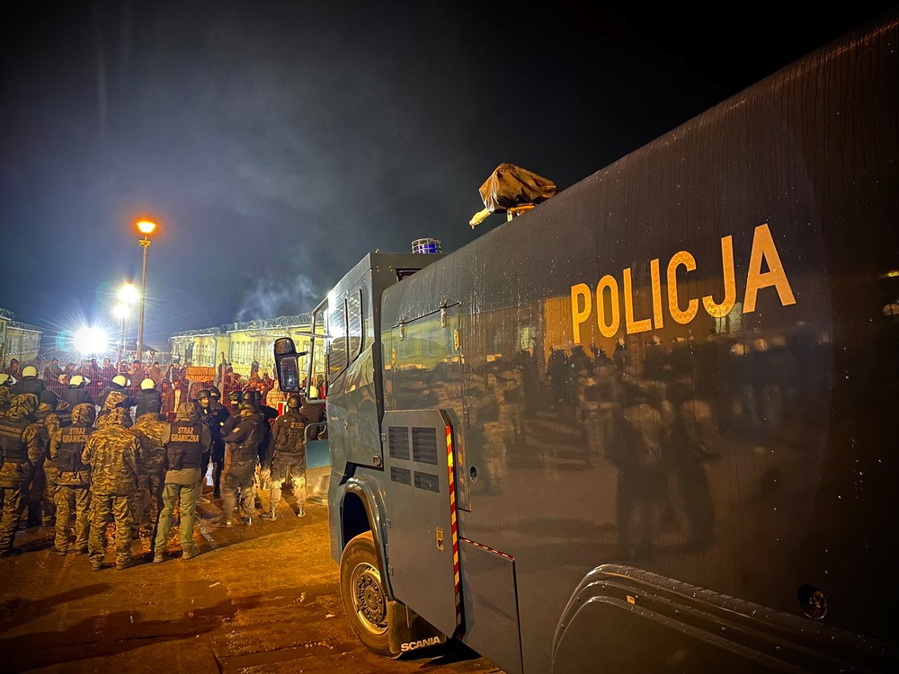 Migrants Riot at Polish Concentration Camp near German Border – Michael ...